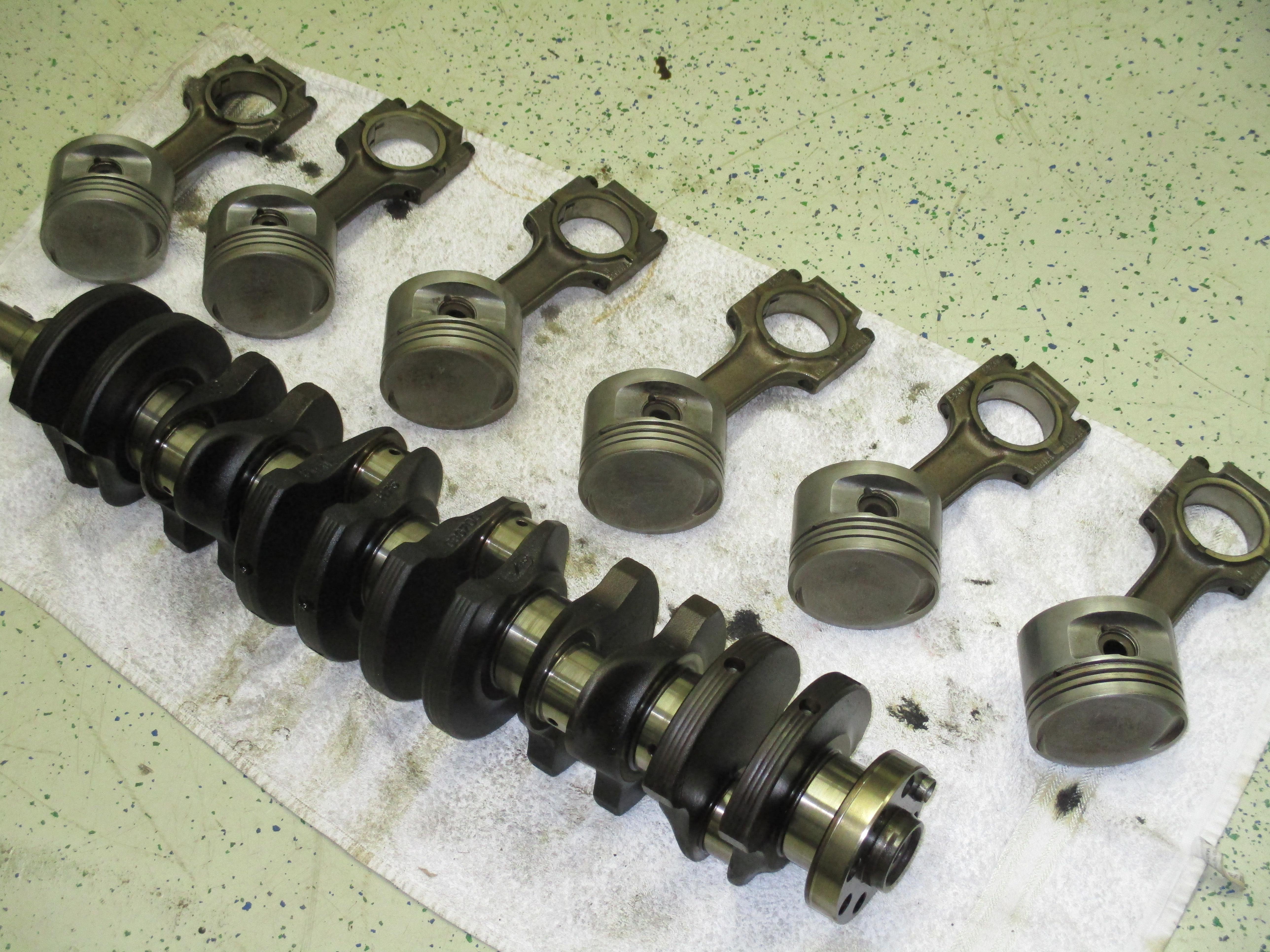 M20, 325i-Motorteile